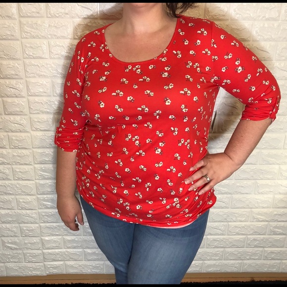Tops | Red Floral Top With Button Tab Sleeves | Poshmark